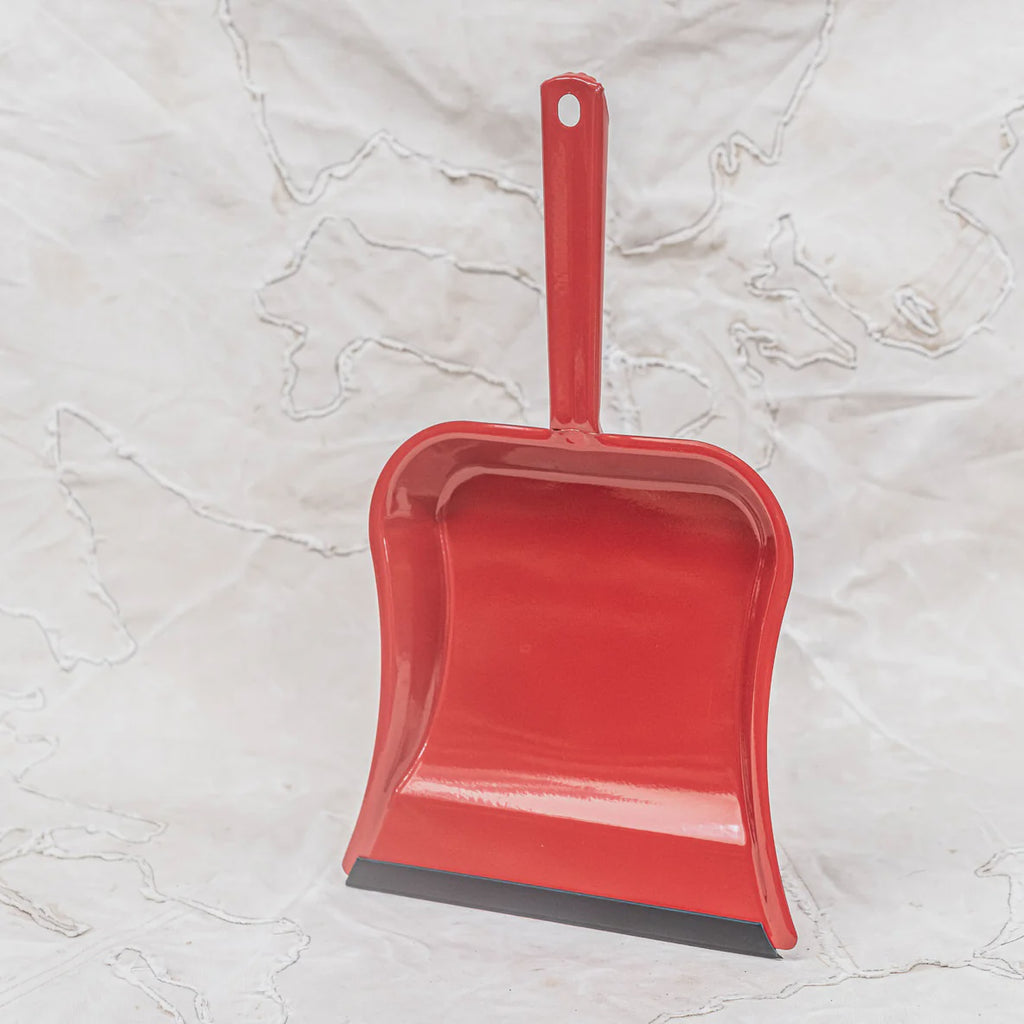 German Made Dustpan - Lacquered Paint Red - Mondopiero