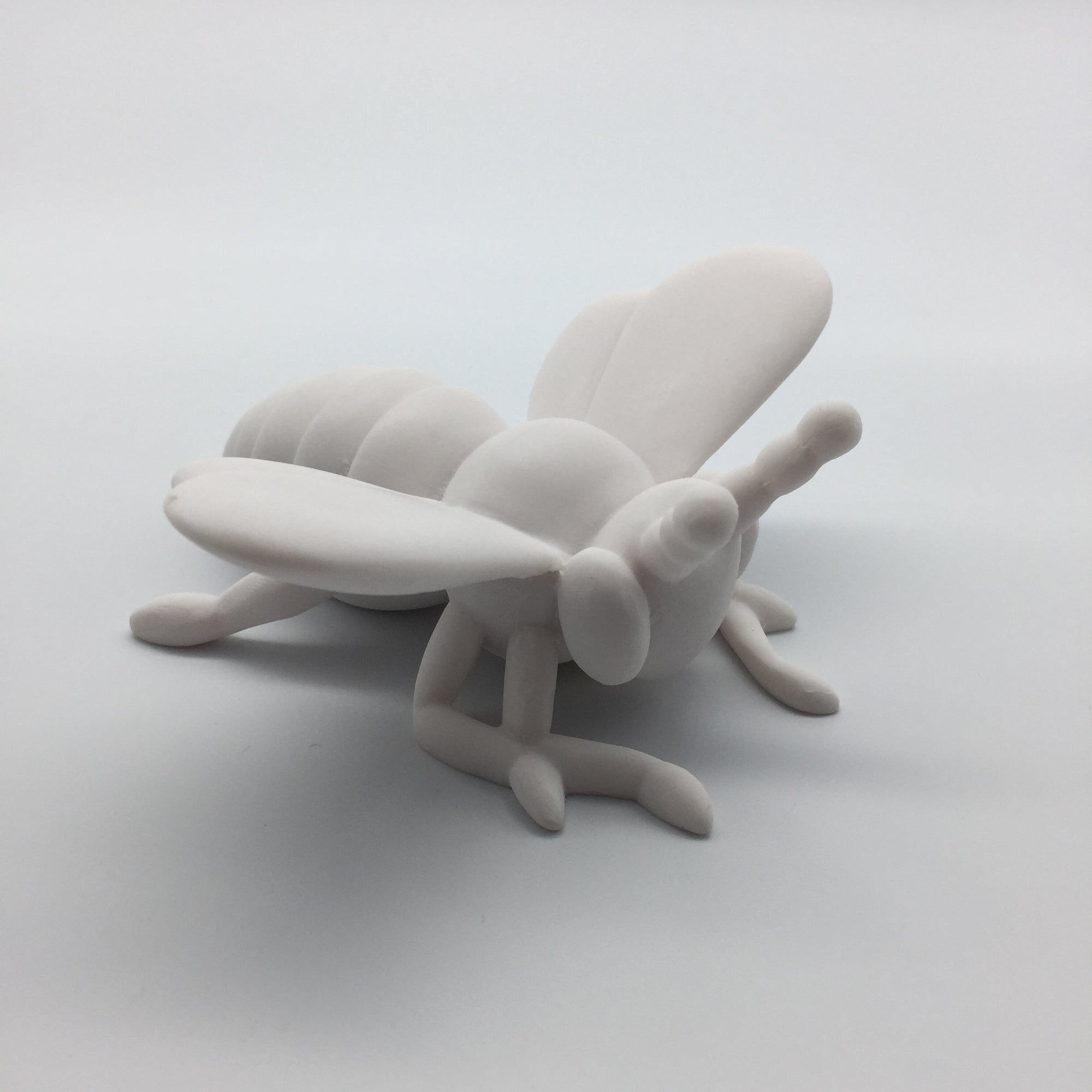 Richard Stringer - White Replica Bee - Mondopiero, Melbourne